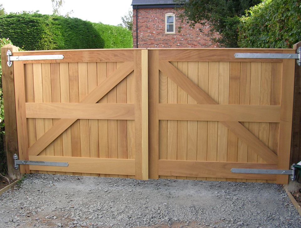 Gates - Three Piece Joinery